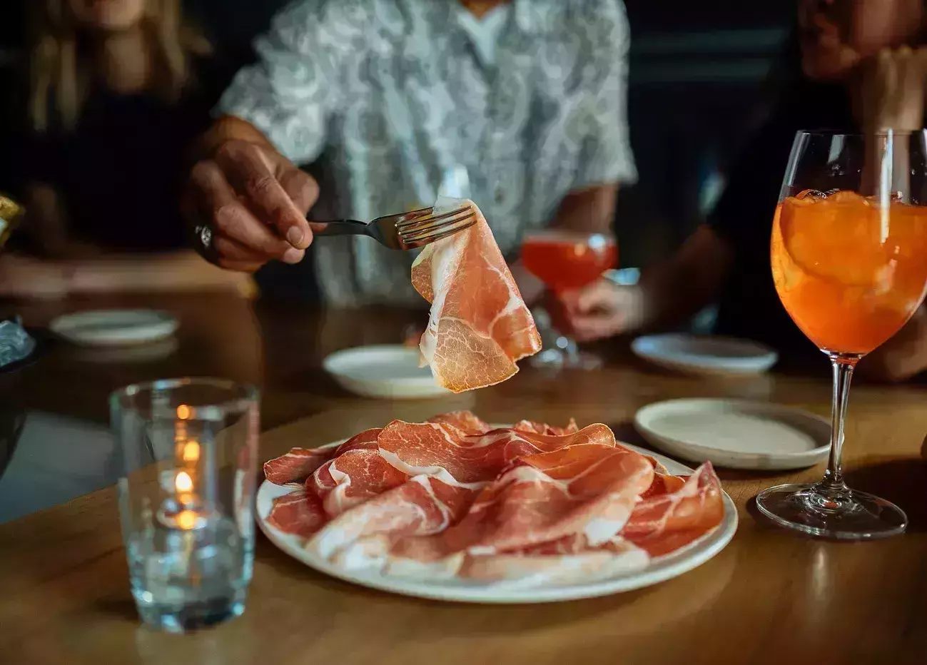 7 Of The Best Bars In Edmonton Guide | Enjoy Travel
