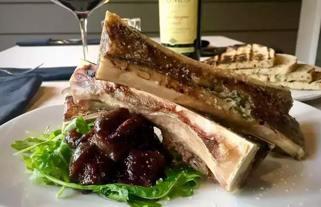7 Best Steakhouses in Michigan | Enjoy Travel