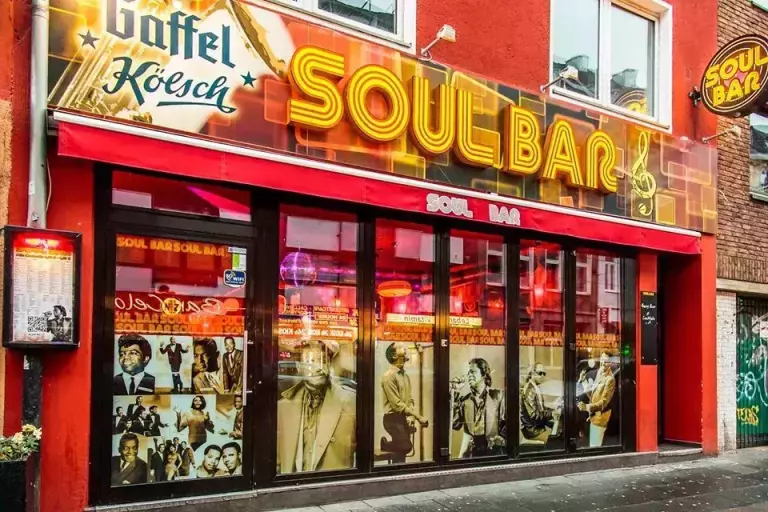 7 Of The Best Bars In Cologne Guide | Enjoy Travel