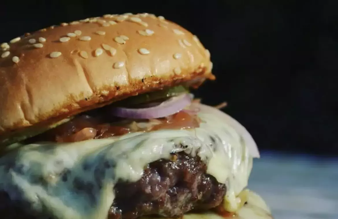 The 50 Best Burgers in Europe | Enjoy Travel