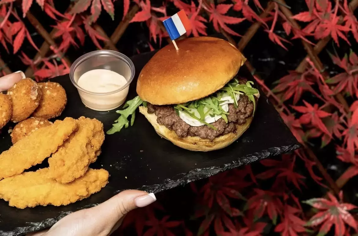 The 50 Best Burgers in Europe | Enjoy Travel