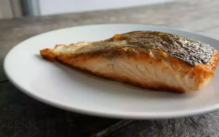 How To Cook The Perfect Fish Fillet In 7 Minutes | Enjoy Travel