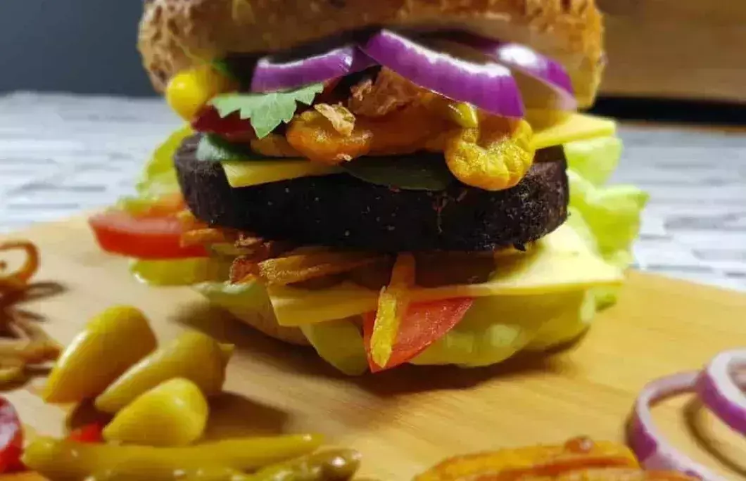 The 7 Best Burgers In Krakow | Enjoy Travel