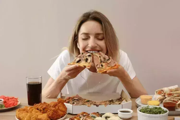 The Dish on the Global Phenomenon of Mukbang | Enjoy Travel
