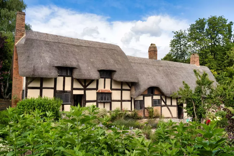 7 Magical Literary Locations for Book Lovers in the UK | Enjoy Travel