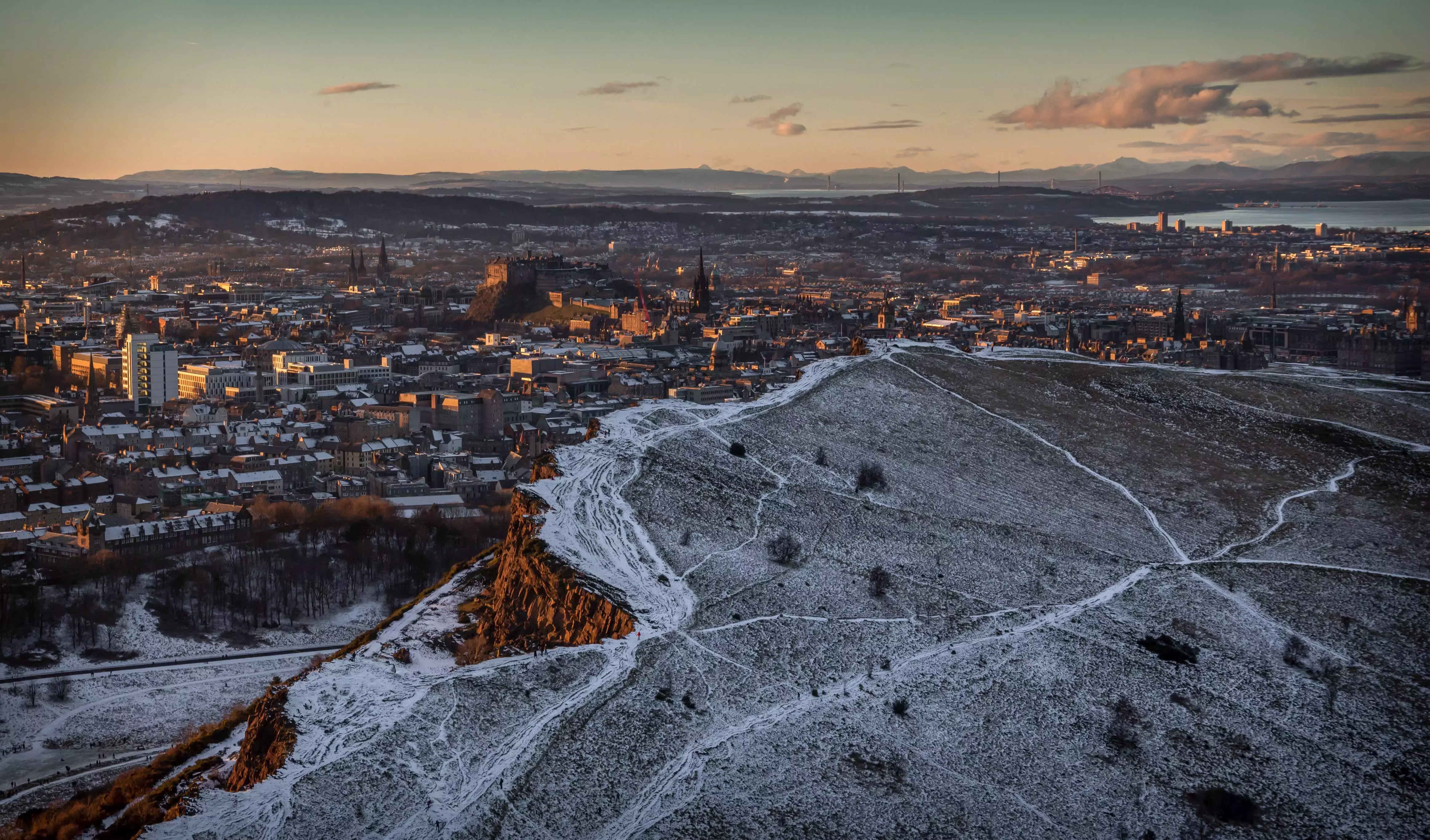 7 Things You'll Love Doing in Edinburgh This Winter | Enjoy Travel