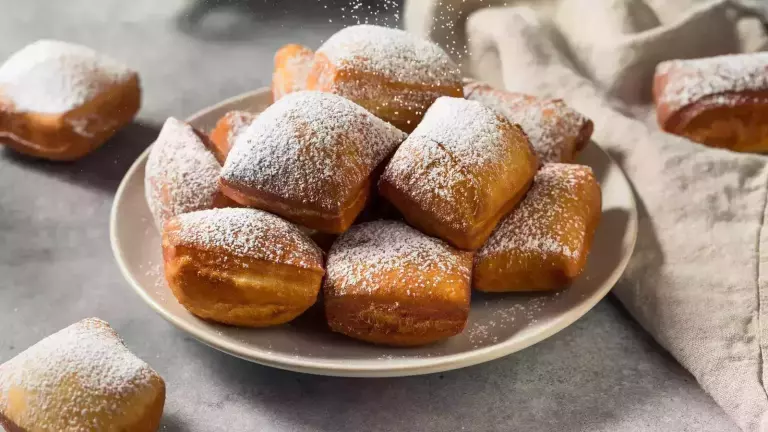 The 7 Best Beignet Shops In New Orleans | Enjoy Travel