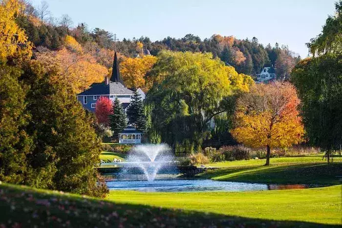 7 of the Most Romantic Getaways in Michigan | Enjoy Travel