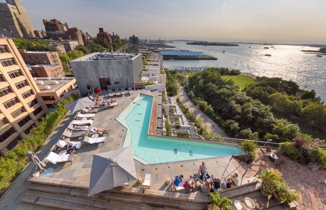 The 7 Best Rooftop Hotel Pools in NYC | EnjoyTravel.com
