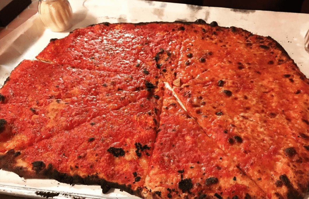 The 7 Best Pizzas In Connecticut | EnjoyTravel.com