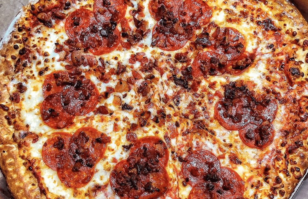 The 7 Best Pizzas In Kansas State | EnjoyTravel.com