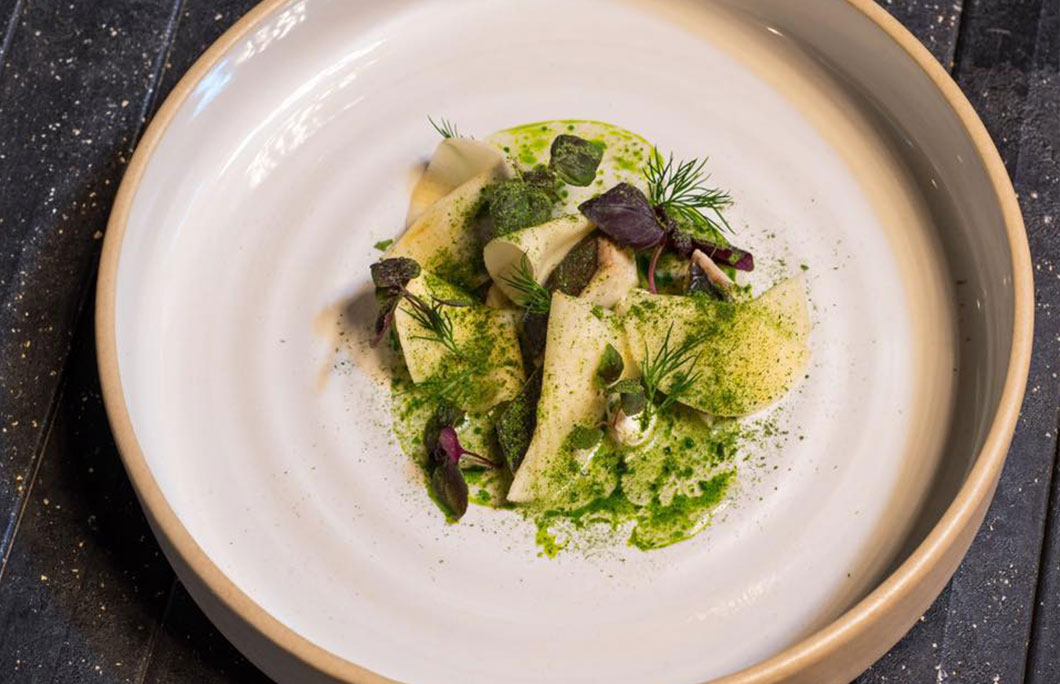 St. Louis Foodie Bucket List: 21 Dishes To Try Before You Die ...